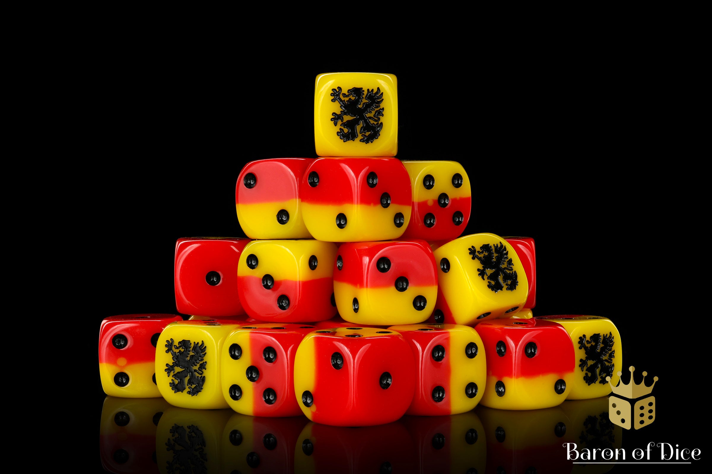 Fighting Griffons 16mm Dice – BaronOfDice