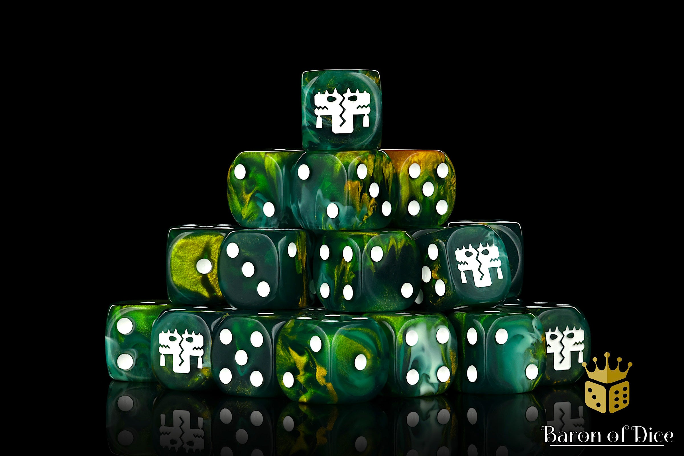 Twin Headed Lizard, Green & Gold, 16mm Dice – BaronOfDice